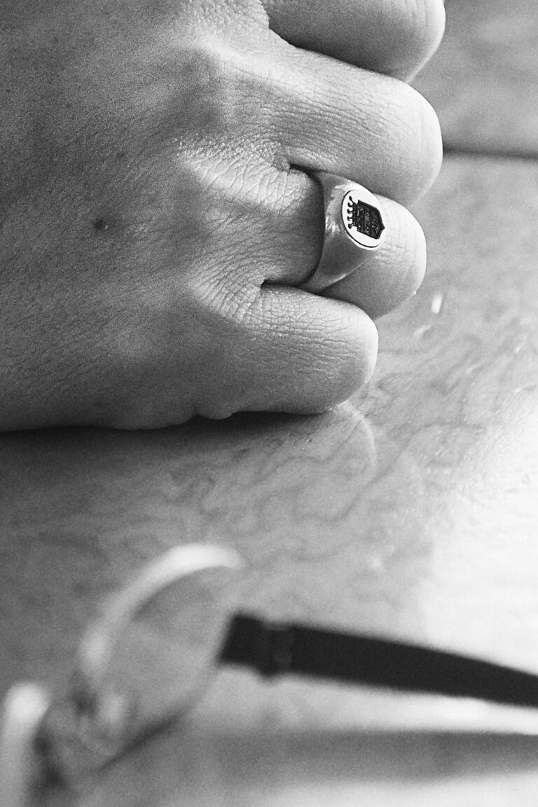 IMAGE & PORTRAIT – Hari Pulko